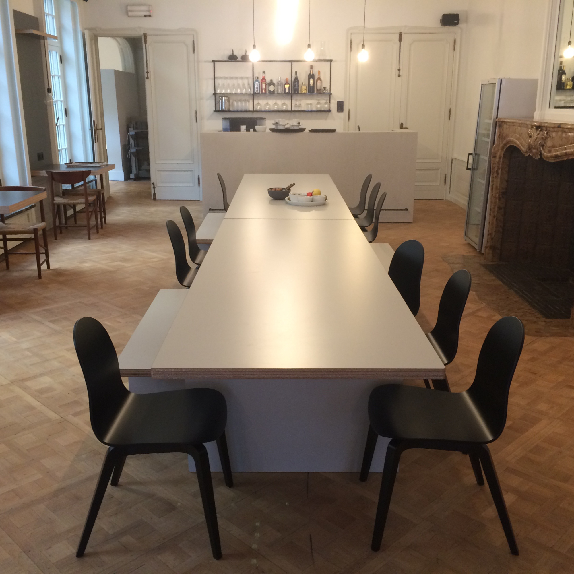 N I L S S – designer and manufacturer of high-end custom furniture ...